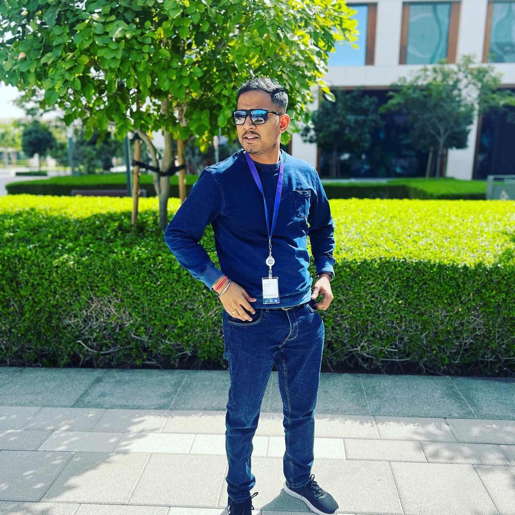 Ashish Prajapati - Sales Executive - DU Telecom | XING Ashish Prajapati - Sales Executive - DU Telecom | XING