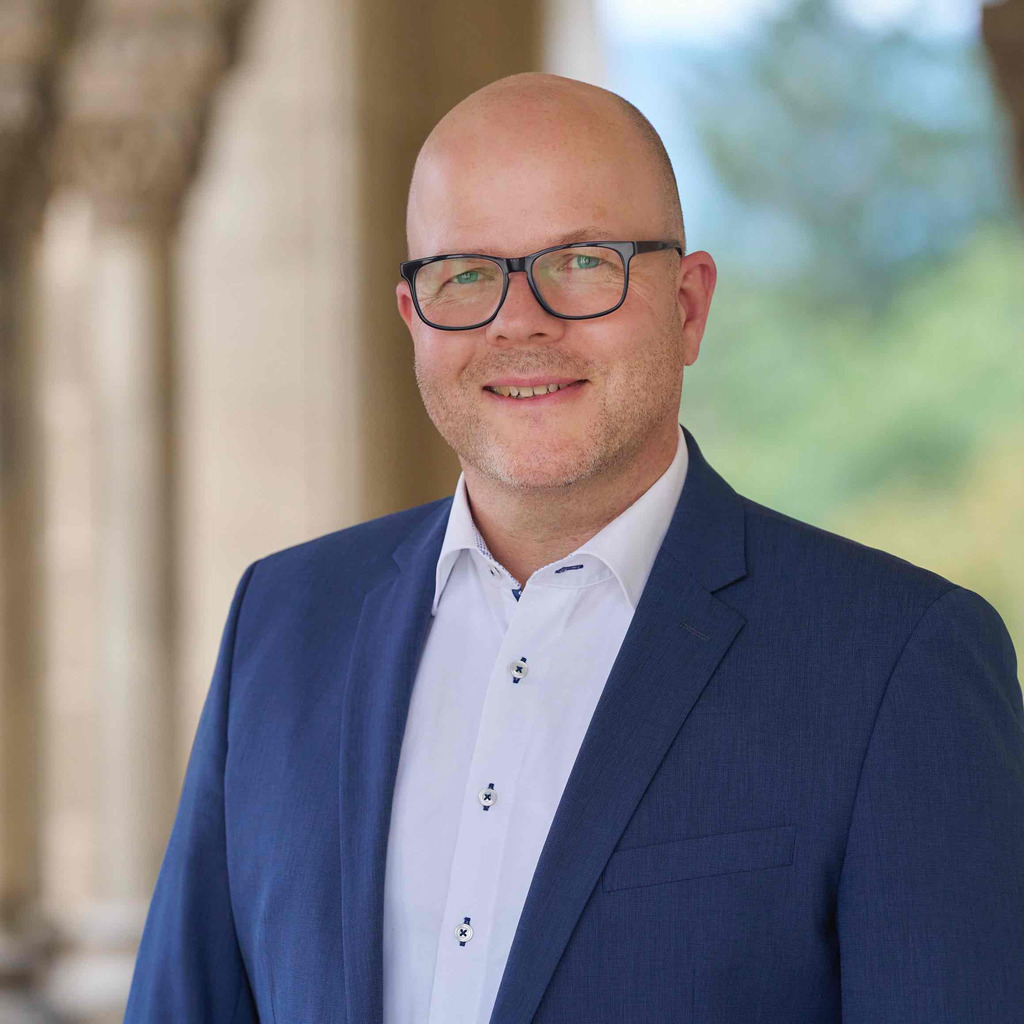 Volker Gilbert - Leiter Zentralabteilung und stv. Direktor ...