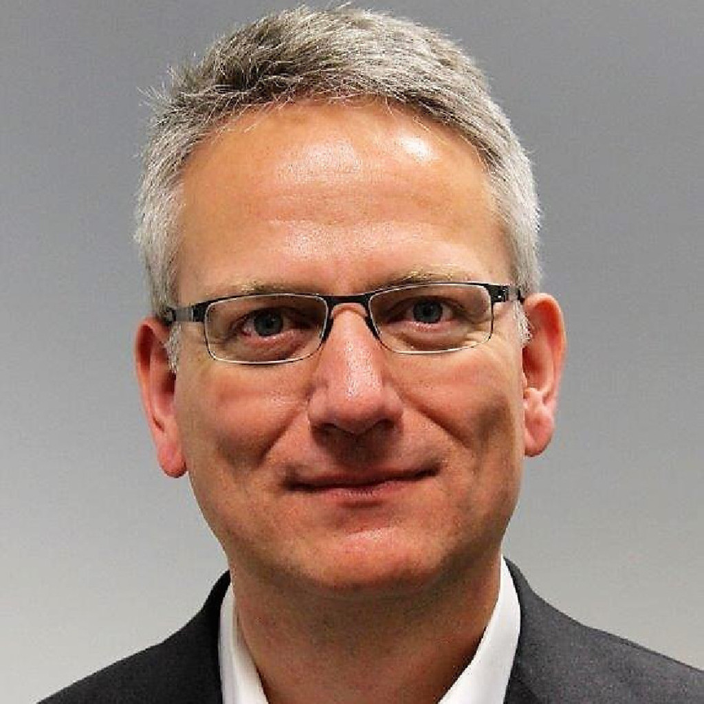 Dr. Alexander Hombach - Bereichsleiter CRM - ERGO Direkt AG | XING