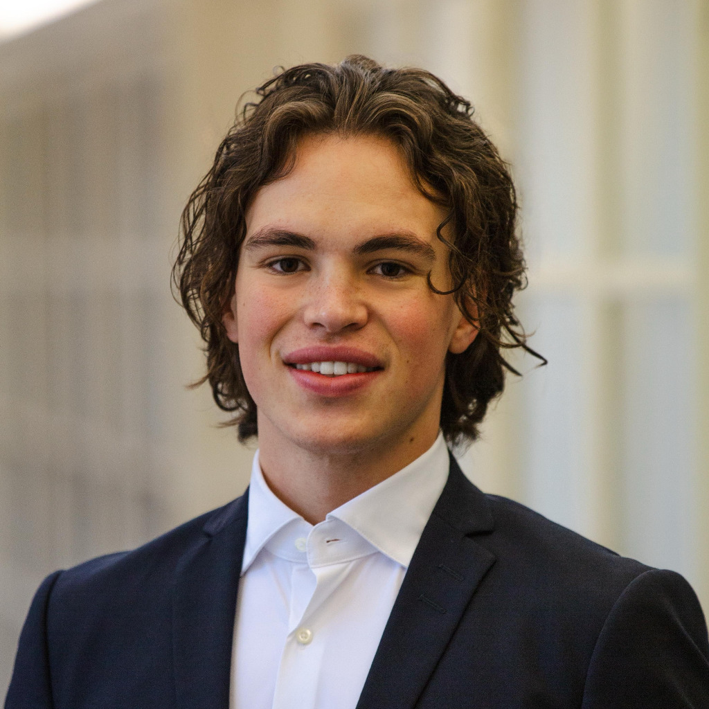 Dennis Weyl - Master in Marketing - EBS Universität für Wirtschaft und Recht | XING