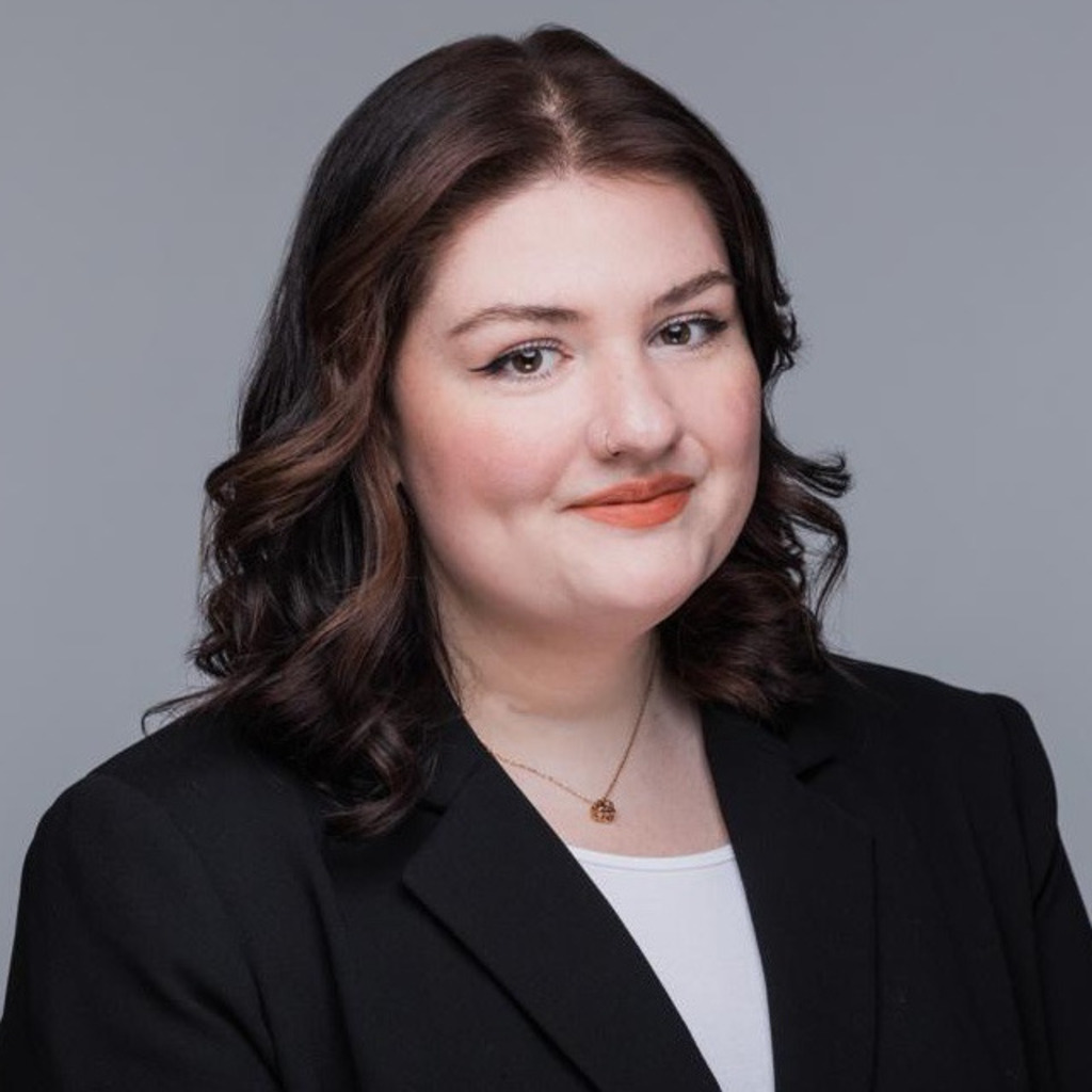 Almedina Jasarevic - Assistenz der Geschäftsführung - Isidex Immobilien ...