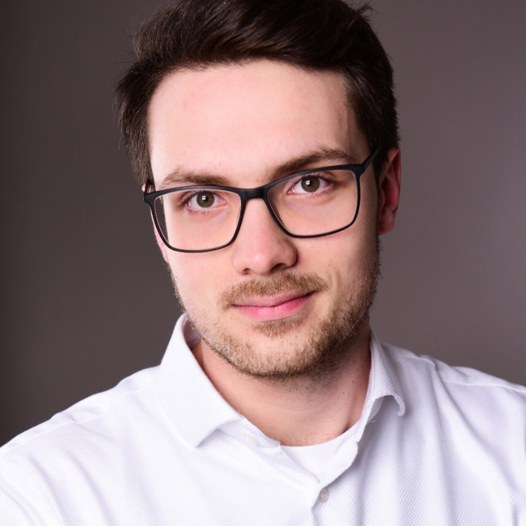 Miles Meckley - Master in Management - Nova School of Business and ...