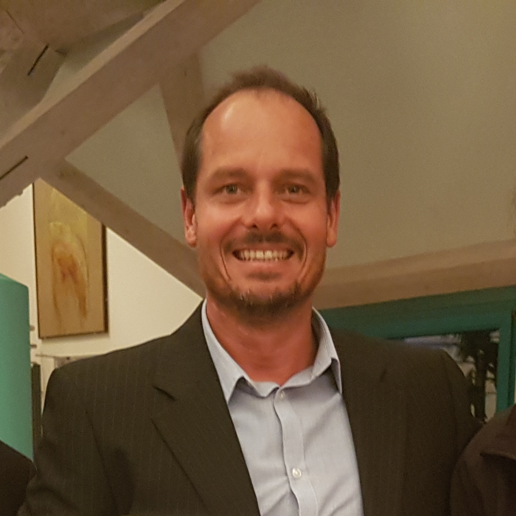 michael noll - Ausbildung Vehicle Engineering EDAG Group - EDAG ...