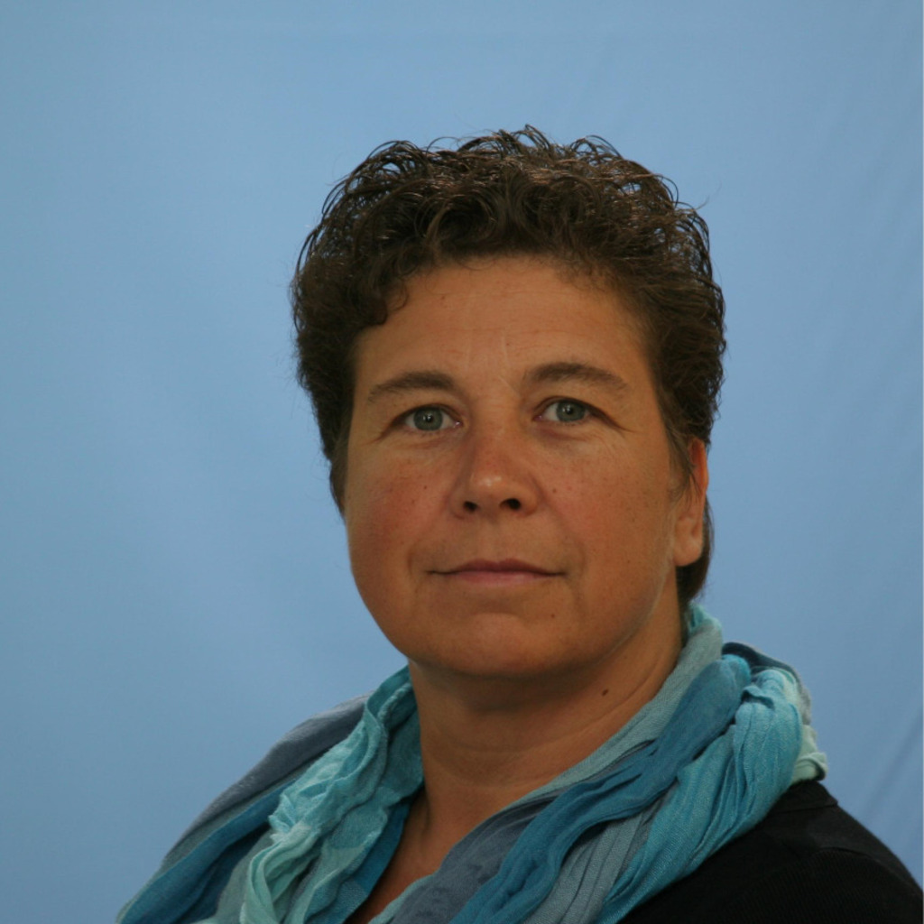 Barbara Kretschmer - Team Manager Key Account - JUNG since 1828 GmbH ...