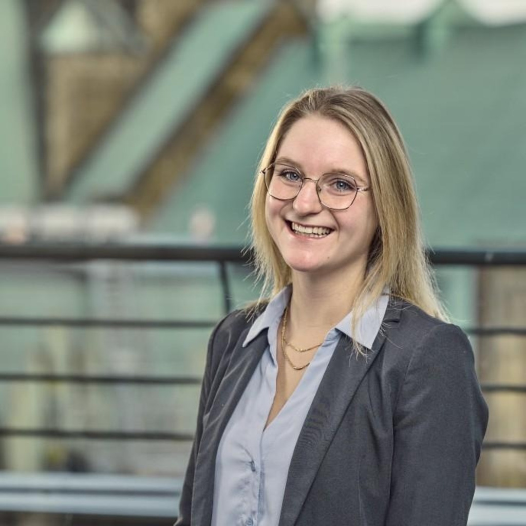 Julia Meinke - Wirtschaftsfachwirt - IHK Bremen | XING