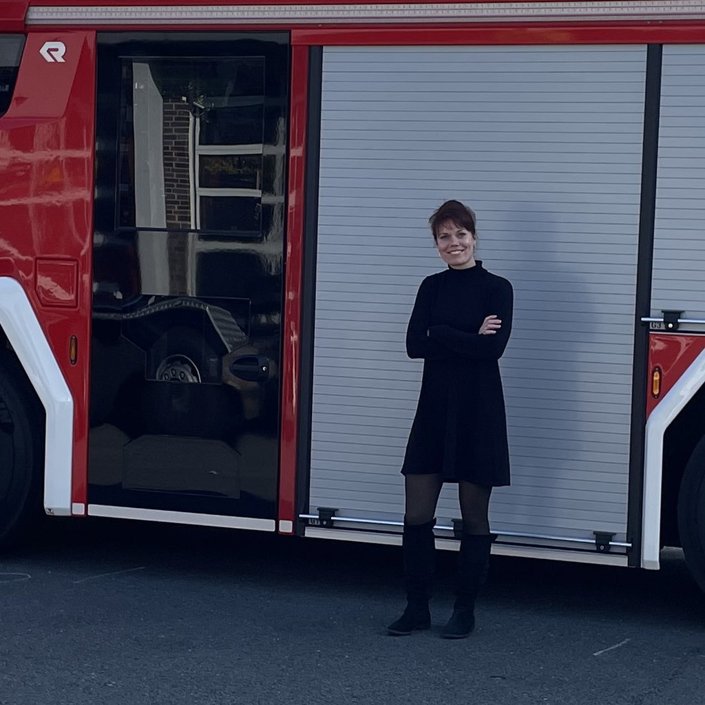 Kathrin Schwank - Mitarbeiterin - Landes Feuerwehr- und ... Kathrin Schwank - Mitarbeiterin - Landes Feuerwehr- und ...