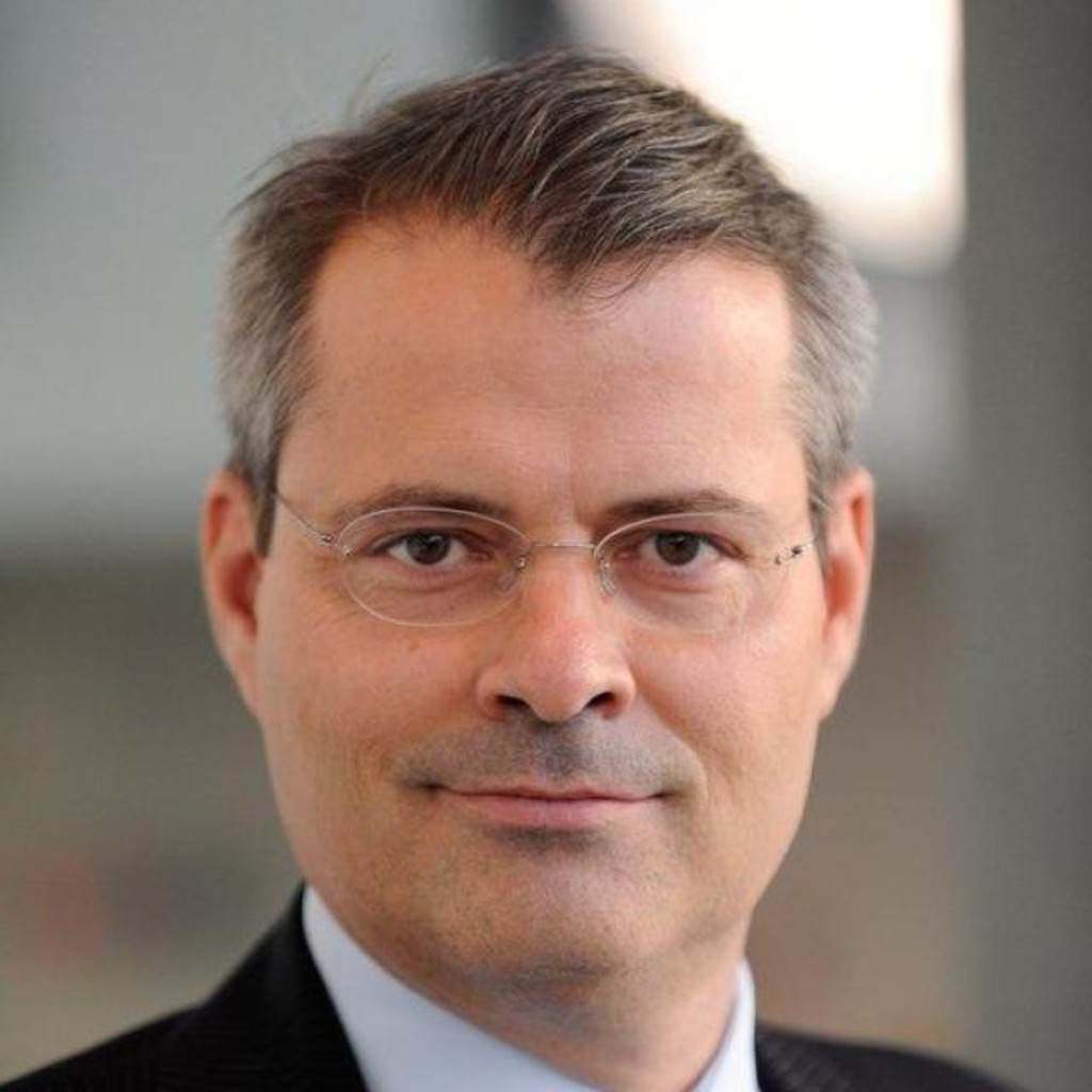 Dr. Matthäus Beer - Leiter Produktmanagement Lebensversicherung ...