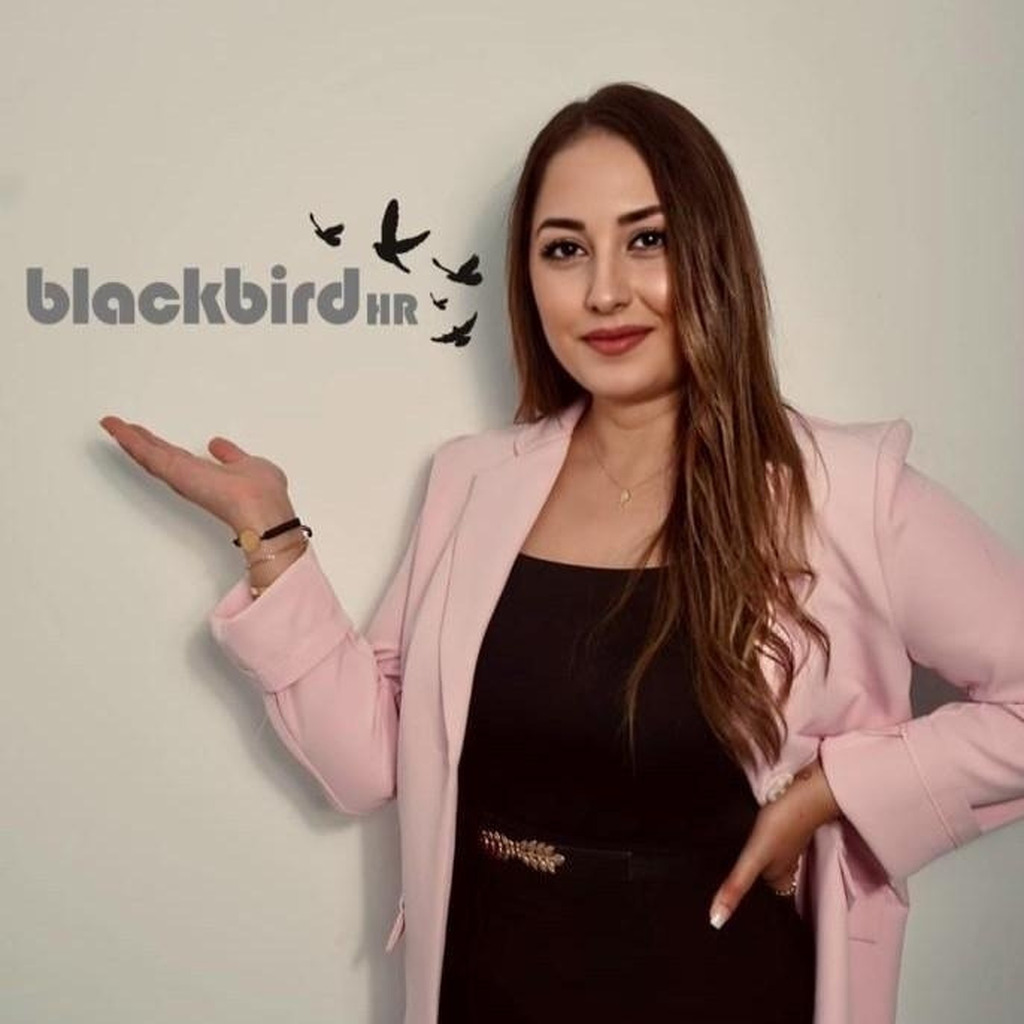 Senem Karakus - Geschäftsführerin - blackbird HR GmbH | XING
