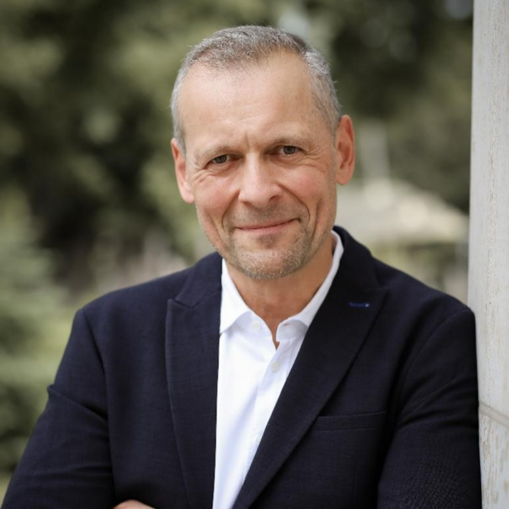 Jens Neumann - Projektleiter/ Werksstrukturprojekte - Brose ...