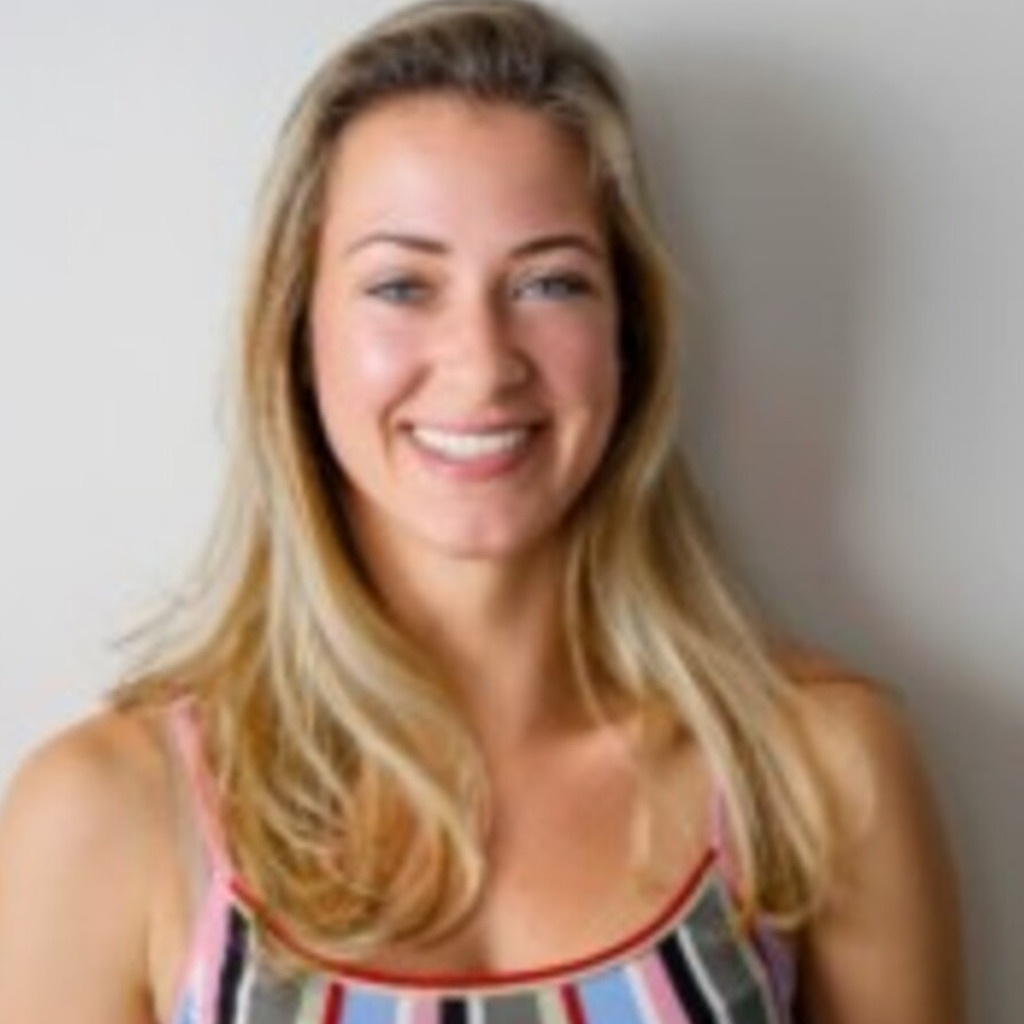 Anny Johnson - Web Analytics Specialist - First97Days | XING