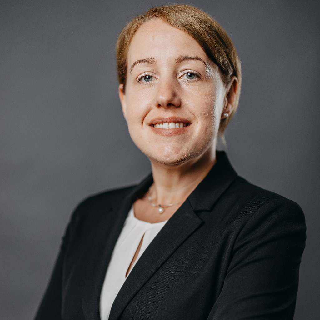 Alexandra Barb - Executive Assistant - Knight Frank Valuation ...