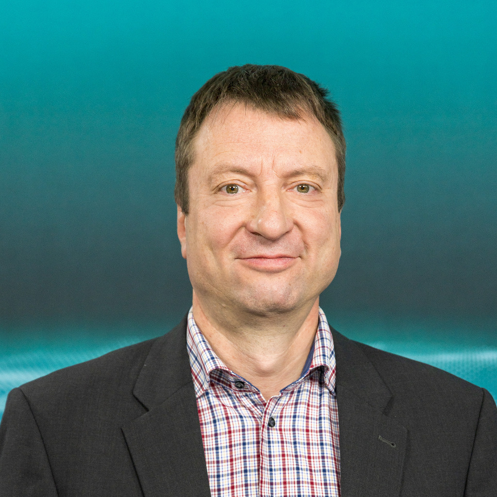 Dipl.-Ing. Christoph Riester - VP Engineering Battery Systems ...