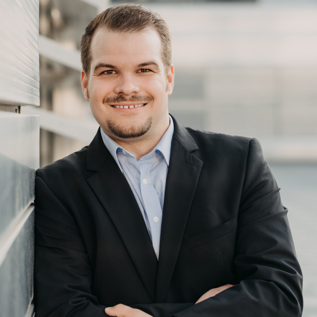 Christian Lange - Head of Excellence Center ICT Security - ERGO Group ...