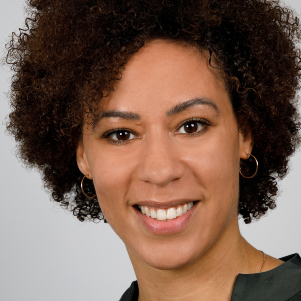 Jennifer Sipho - Personalreferentin - Fraunhofer-Institut für ...