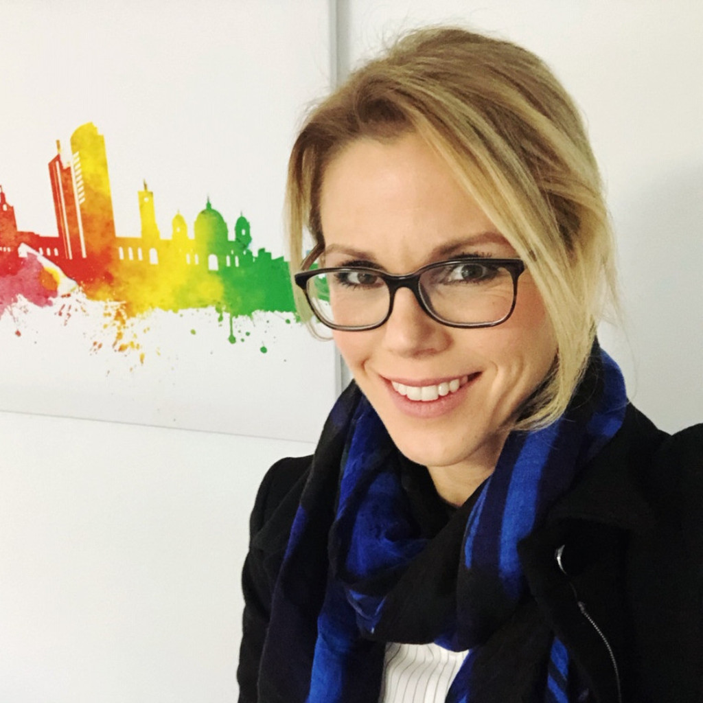 Jeannine Gerlach - Geschäftsführerin - Harry Gerlach ...