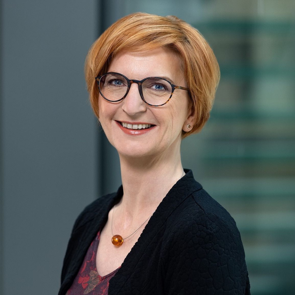 Katja de Schmidt - Teamleader Marketing Communication - Living ...