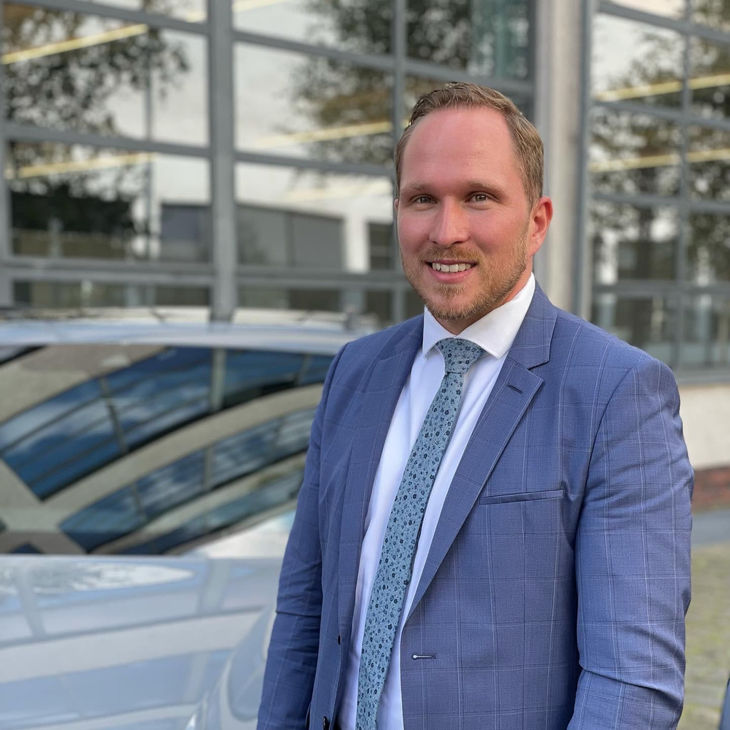 Maximilian Becker - Area Sales Manager - Model GmbH | XING