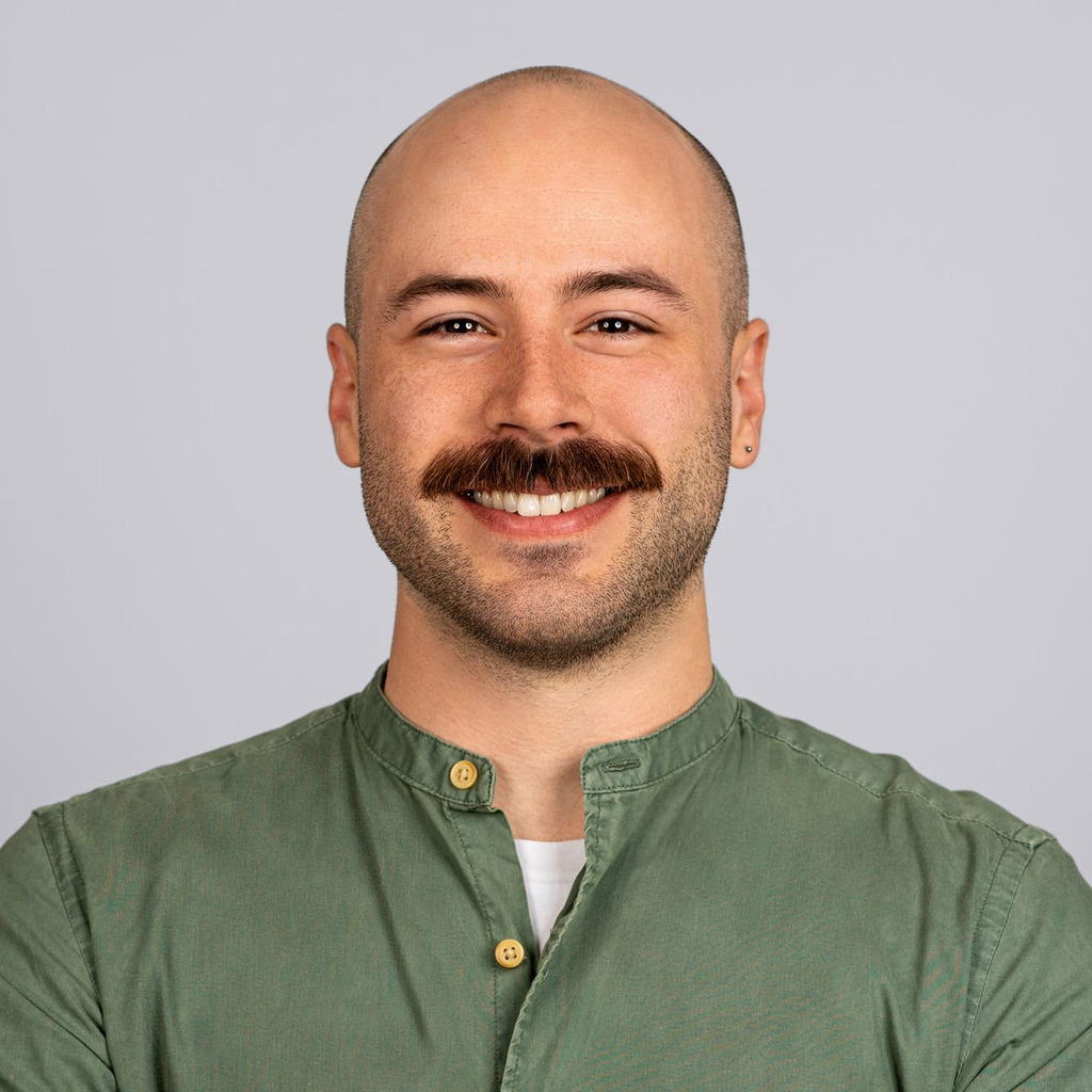 Jan Figura - Digital Designer - UXMA GmbH & Co. KG | XING