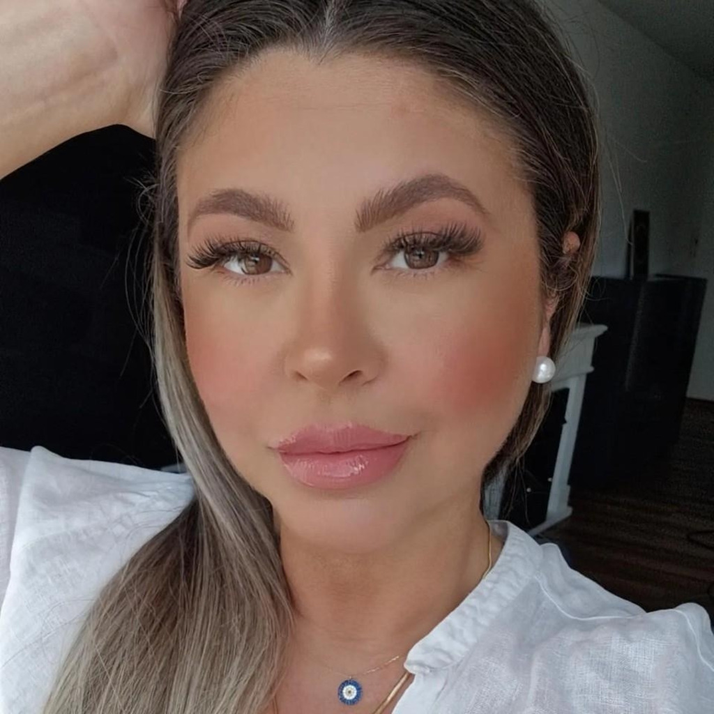 Emel Çevik - Filialleiterin - Fahrschule | XING