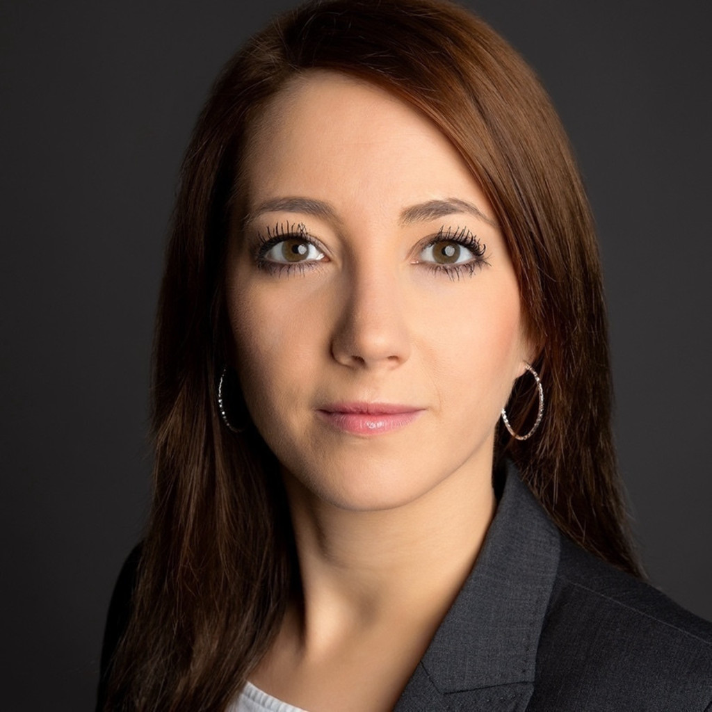 Laura Schutt's Instagram, Twitter & Facebook on IDCrawl