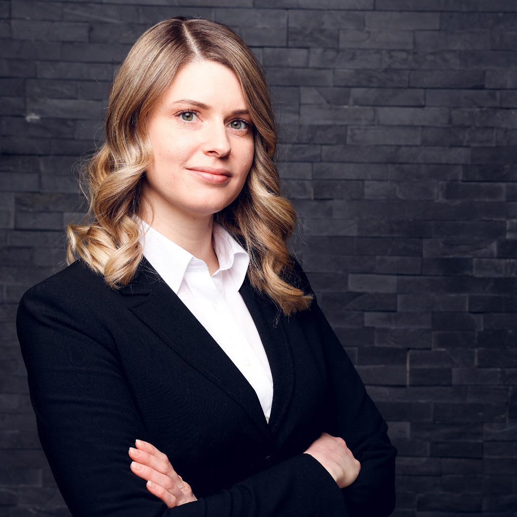 Nicole Janine Jenner - Lean Manager - DöhlerGruppe | XING