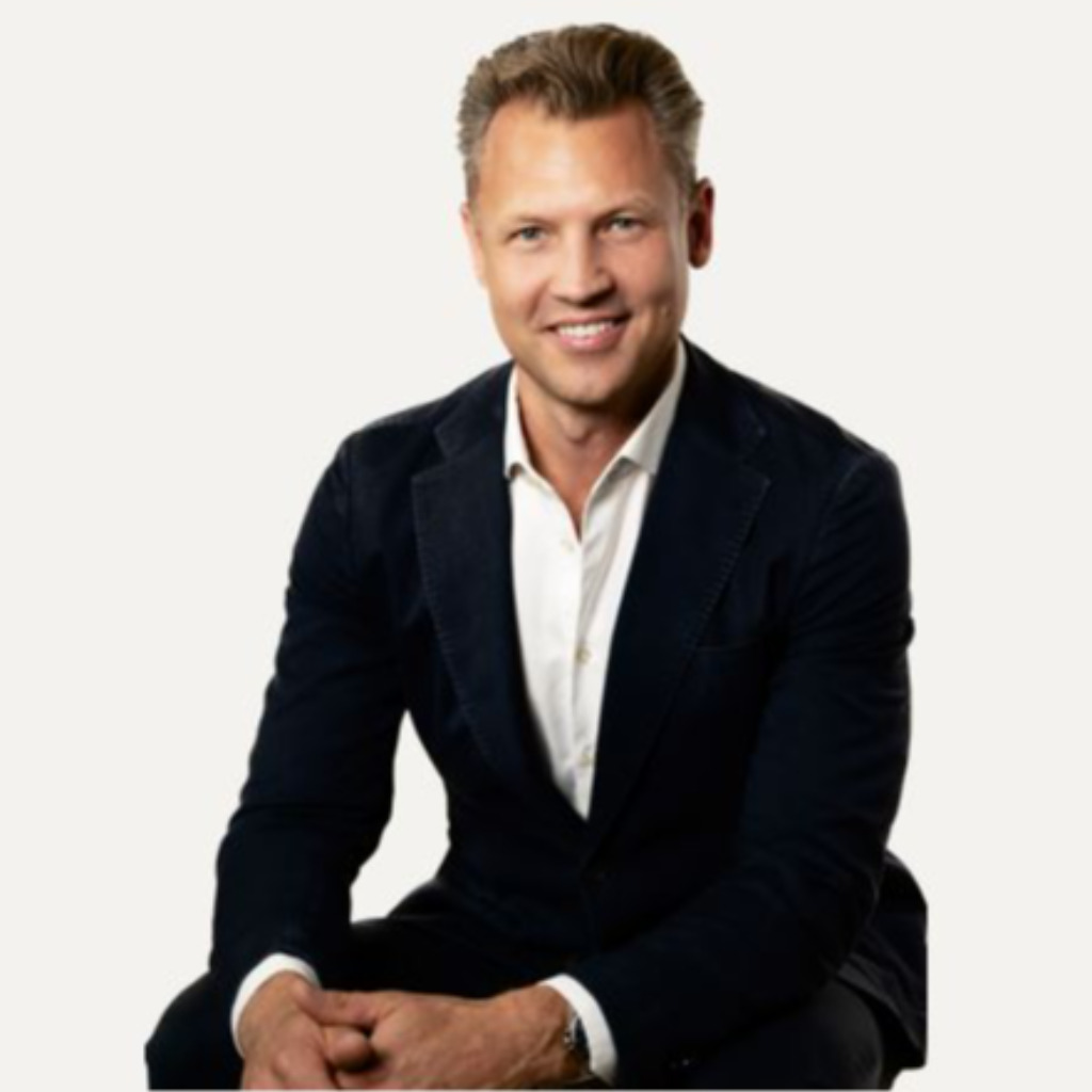 Peter Kurre - Managing Director - PVH Corp. | XING