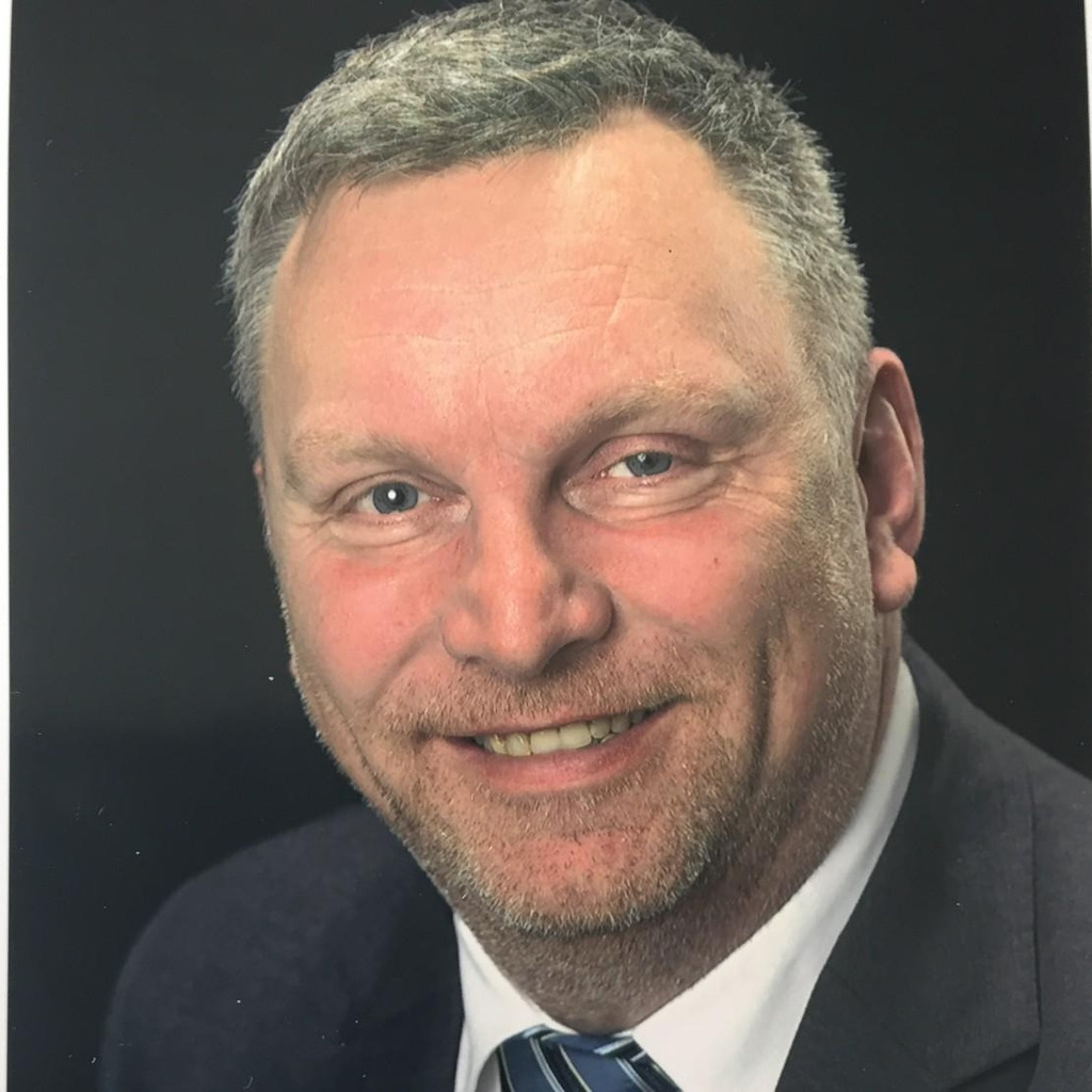 Stephan Neumann - Versicherungsfachmann - R+V Versicherung | XING