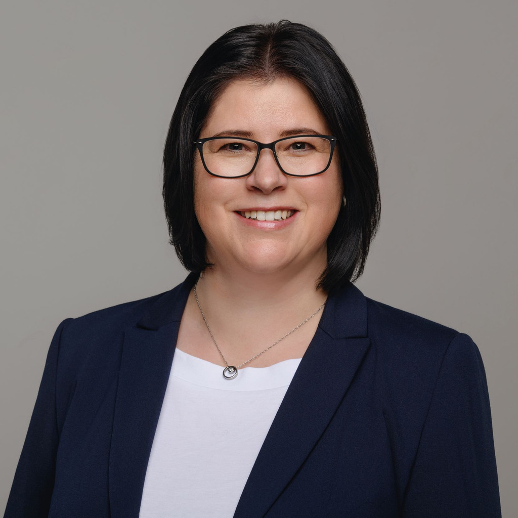 Nicole Beck - Immobilienmaklerin - Kreissparkasse Esslingen-Nürtingen ...