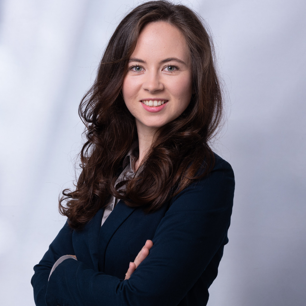 Dr. Monique Petry-Gusmag - Laborplanerin - Chemgineering Germany GmbH ...