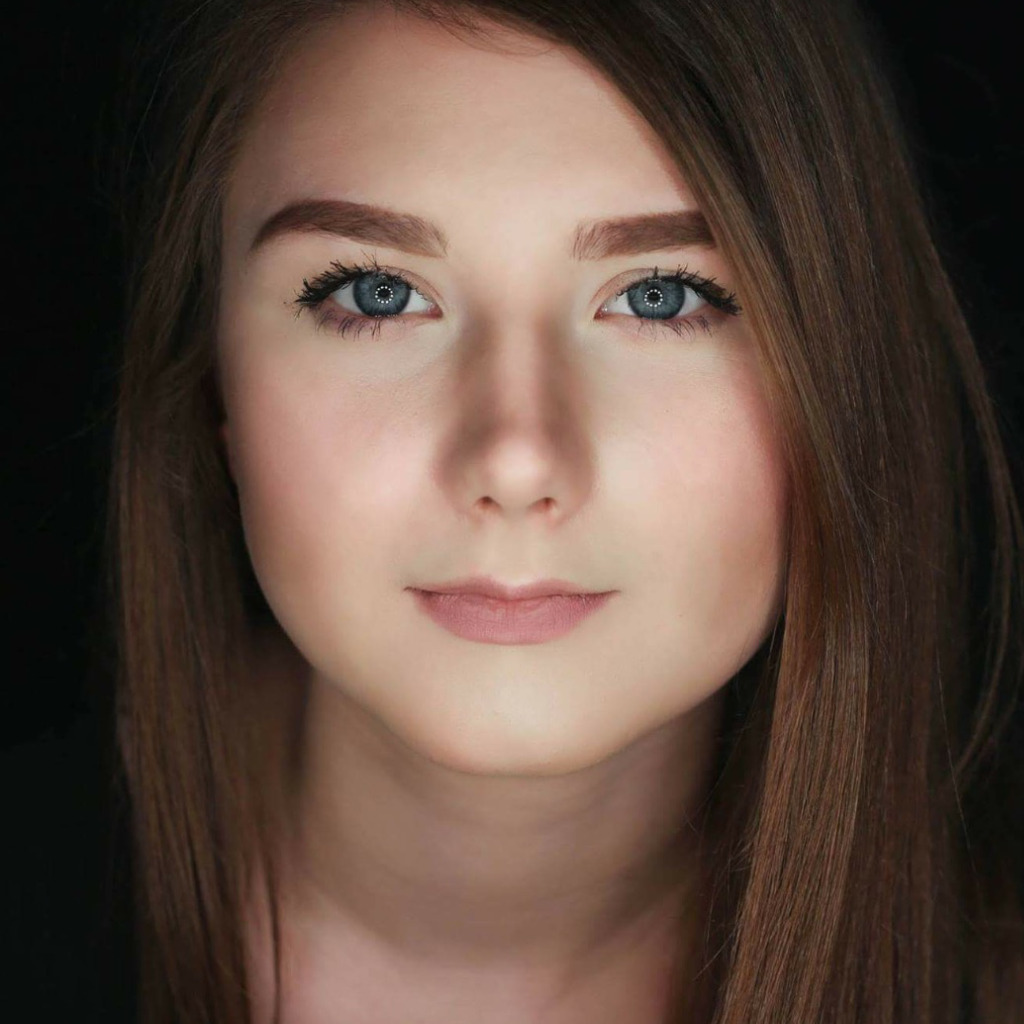 Alina Kröll - Mediengestalter Digital und Print - T-POSCHEN Marketing ...