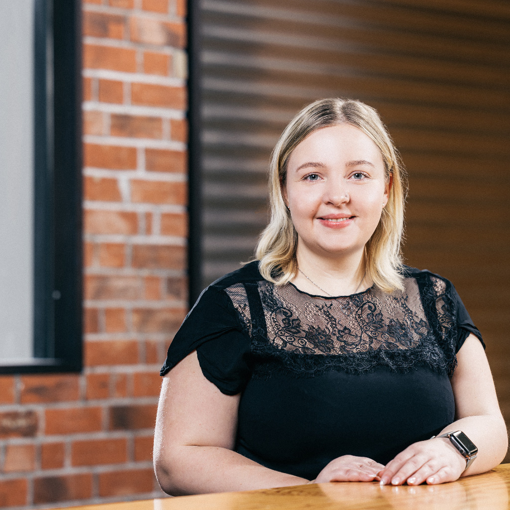 Jessica Geiger - Customer Onboarding Manager - Health Tech - Eterno ...