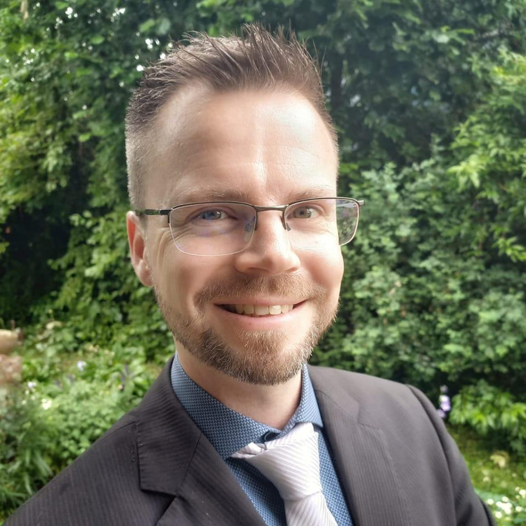 Dr. Thomas Lauermann - Process Integration Lead - Facebook | XING