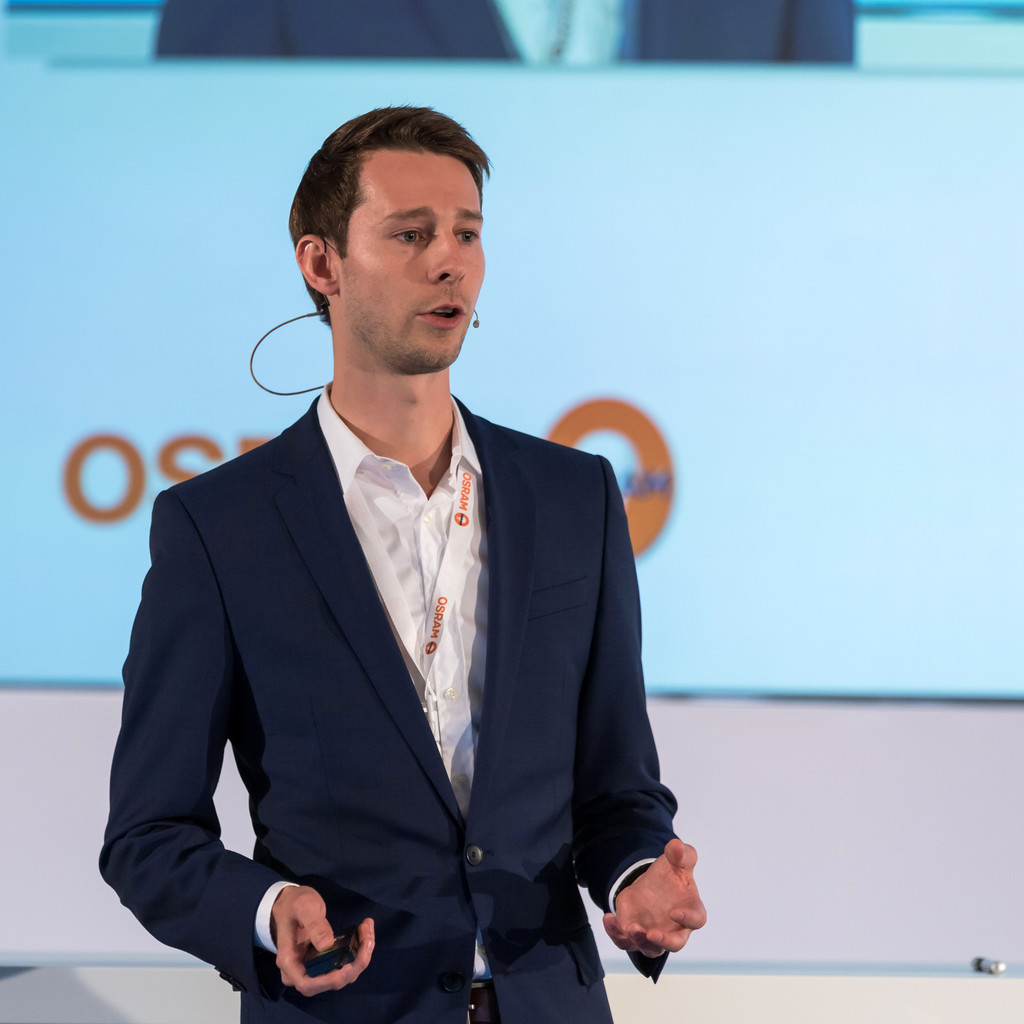 Daniel Schiller - Geschäftsführer - PIC Capital Partners GmbH | XING