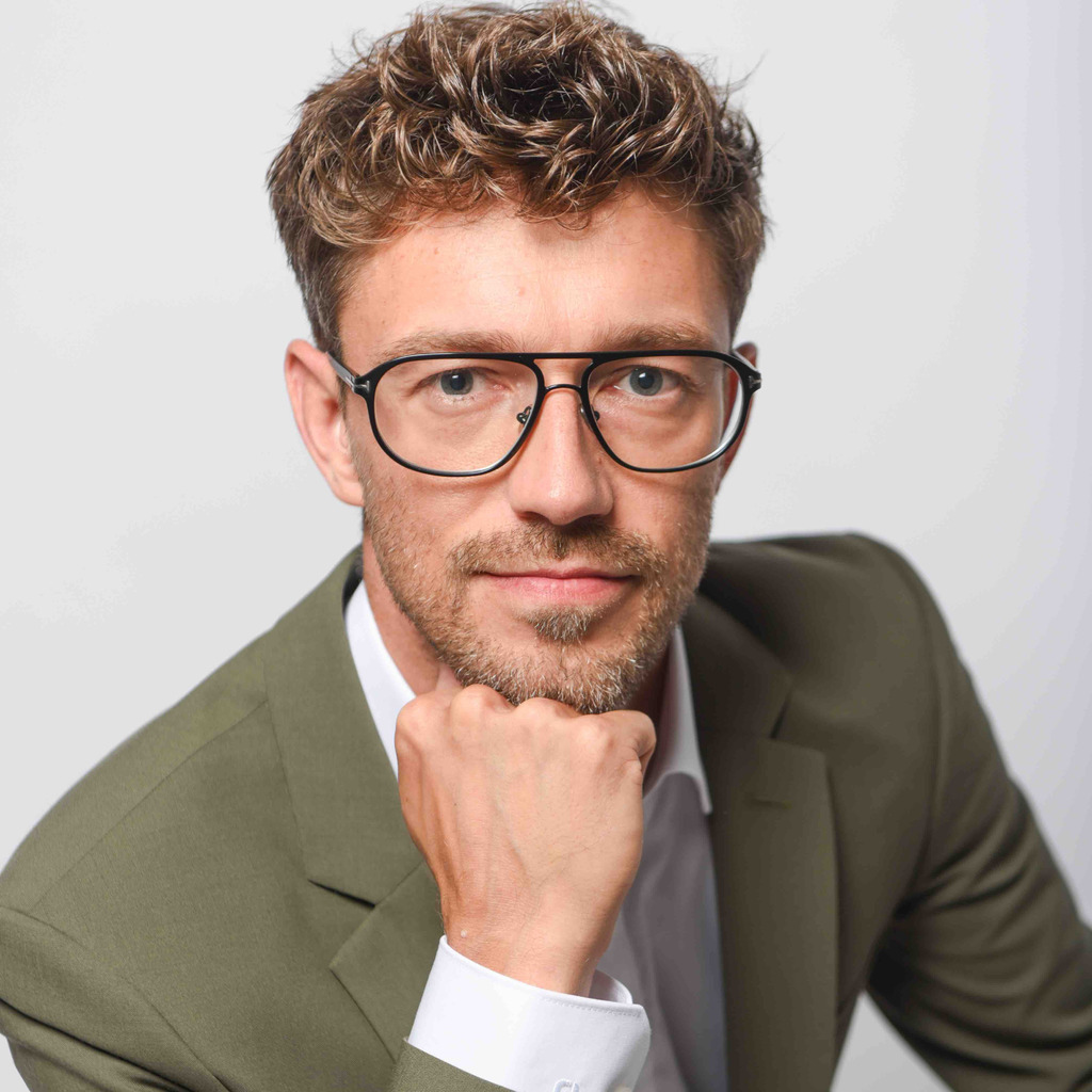 Alexander Oertel - Abteilungsleiter - Die Wäscherei - Das Möbelhaus | XING