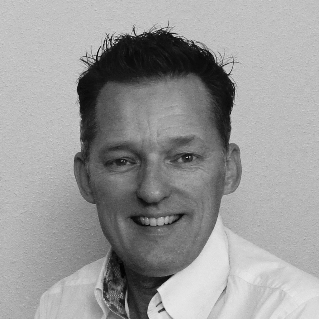 Ron Cottaar - Marketing Director - Philips Professional Display ...