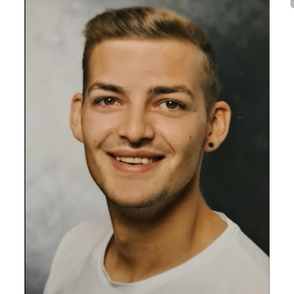 Stefan Szabo - Feinwerkmechaniker - Zahnradfertigung Ott | XING