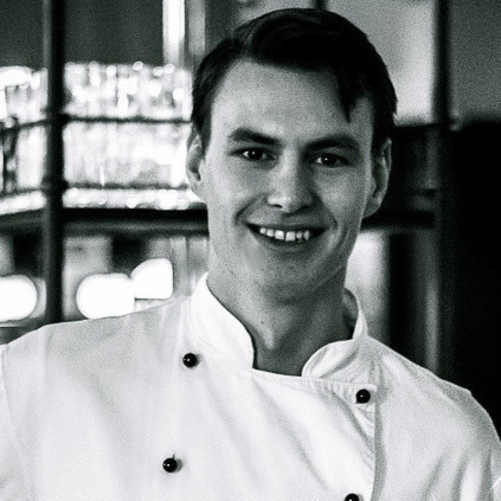 Robert Berg - exécutive sous Chef - Park Inn by Radisson Pulkovskaya ...