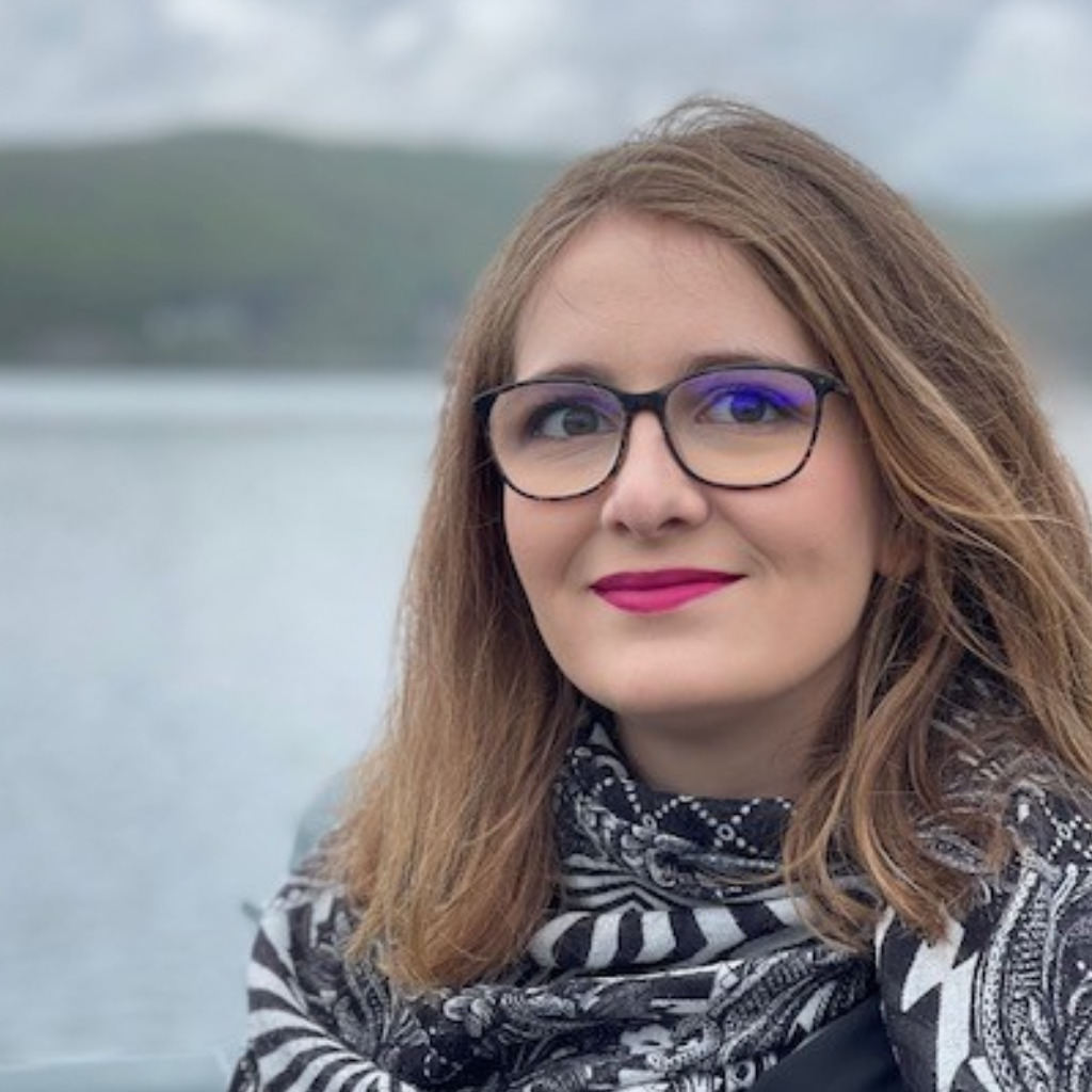 Kathrin Hofmann - Vertriebsassistentin - Maier Objekt Design GmbH | XING