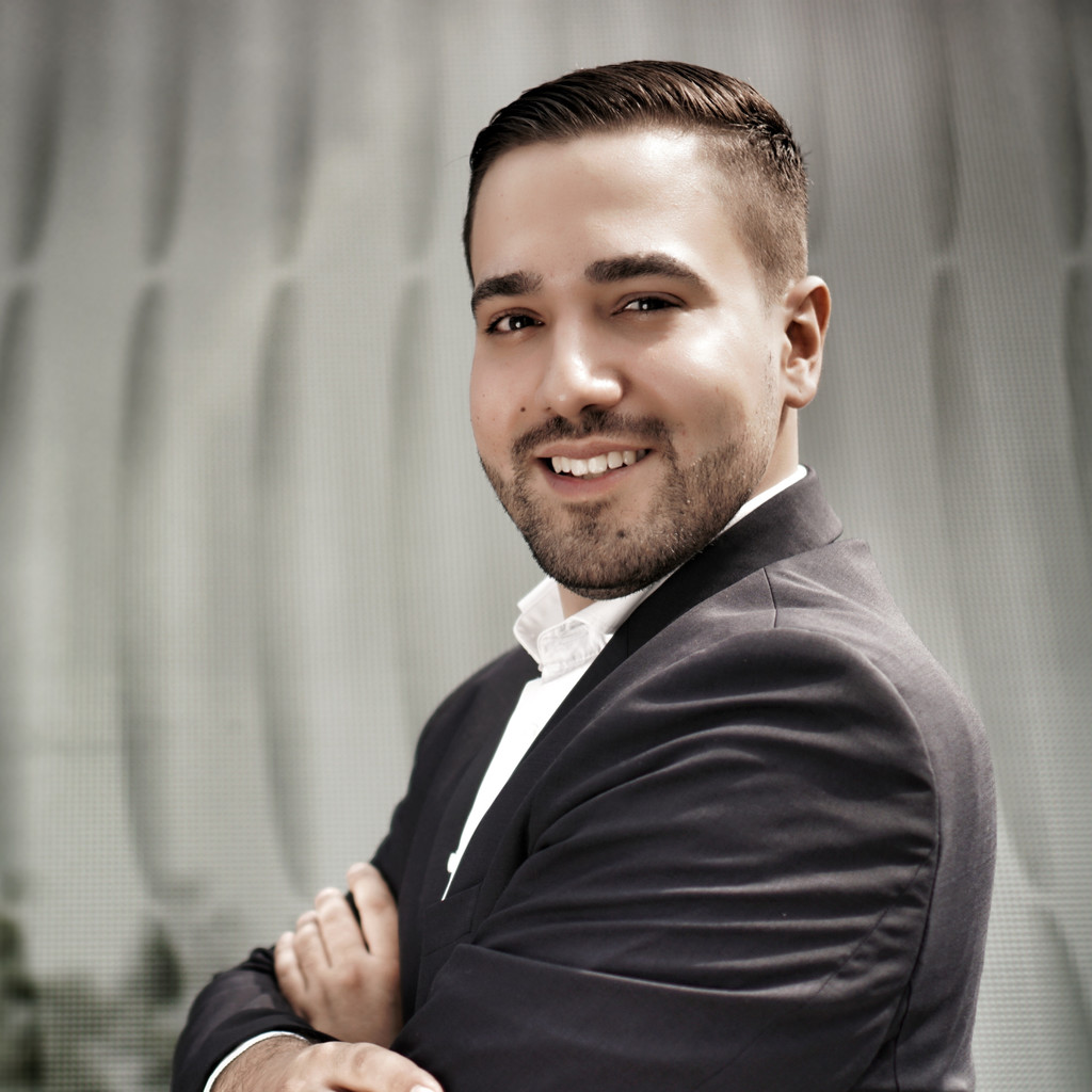 Samuel Kern - Prozessplaner Vorserienlogistik Marke - Dr. Ing. h.c. F ...