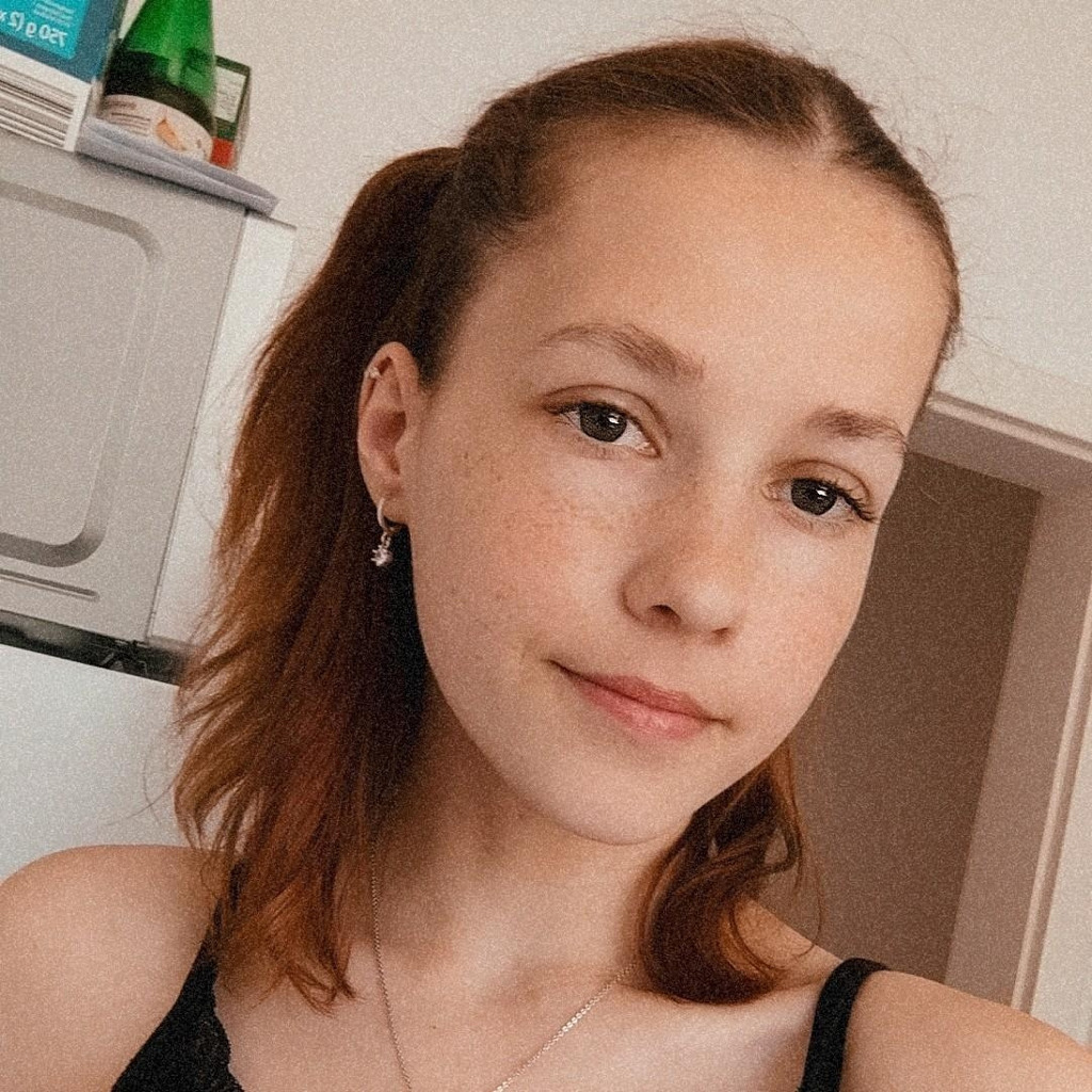 Helena Weiß - Einzelhandelskauffrau - Dirk Rossmann GmbH | XING