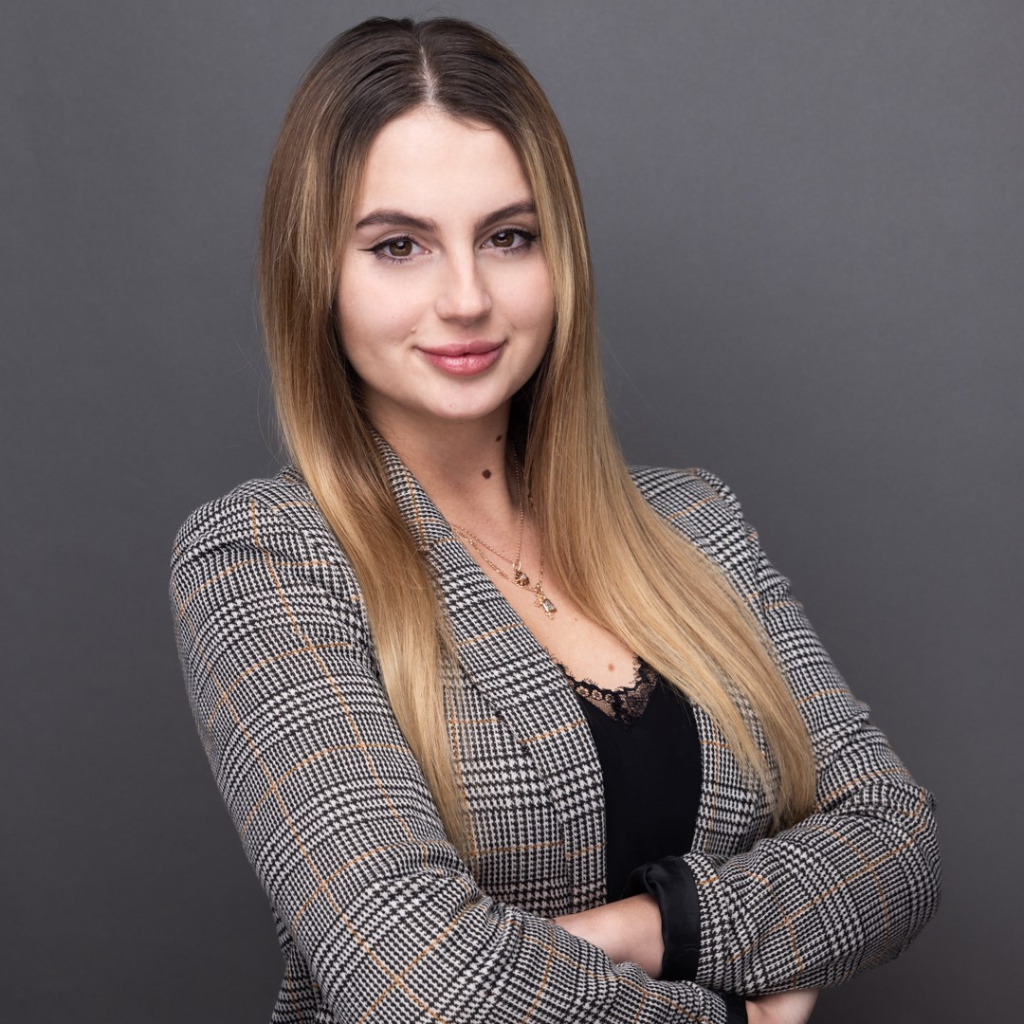 Jessica Haas - Disponentin - Feser-Graf Gruppe | XING