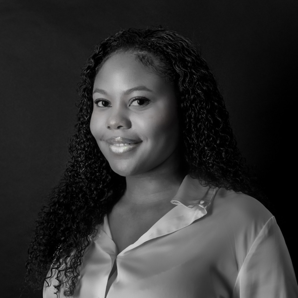 Sifa Kimona - Recruiting Spezialist - DIS AG | XING