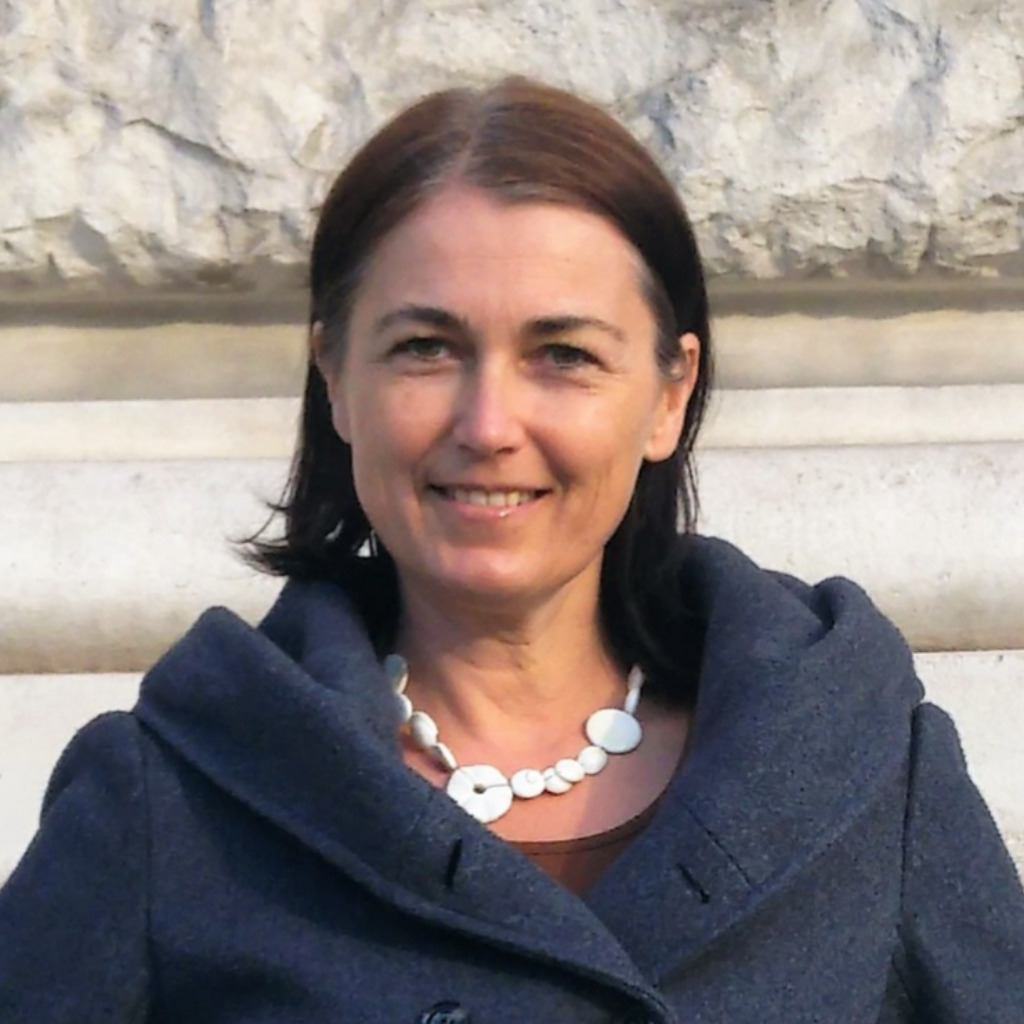 Mag. Helga Fülöp - Staatlich geprüfte Fremdenführerin - VIENNA FOR YOU ...