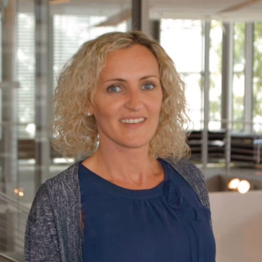 Rebecca Baumann - Fachreferentin HR - Volkswagen Financial Services AG ...