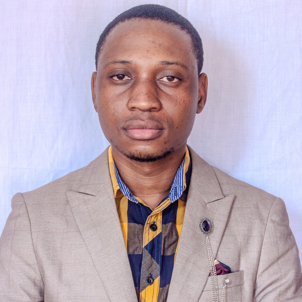 Nyasha Nyathi - High School Teacher - Hlezana Secondary School | XING