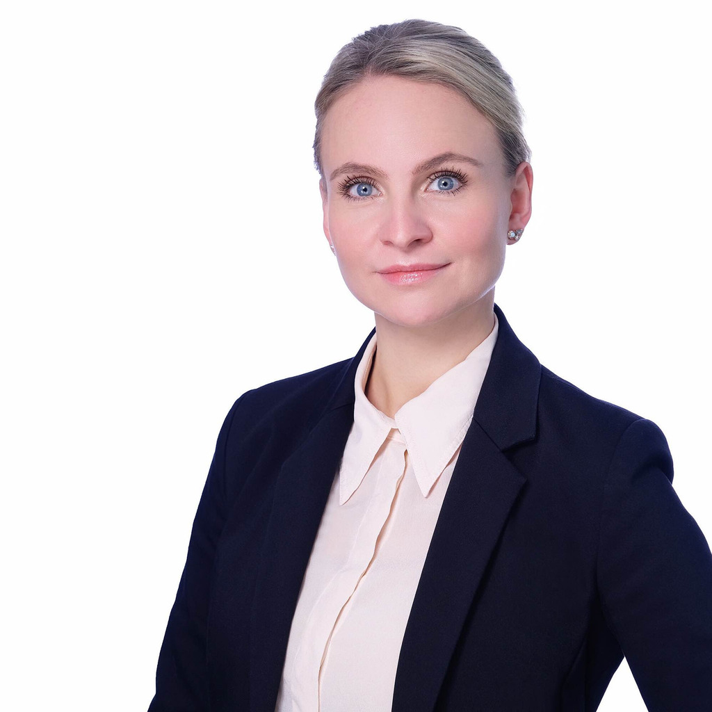 Lisa Gansow - Legal Counsel - DIHAG Holding GmbH | XING