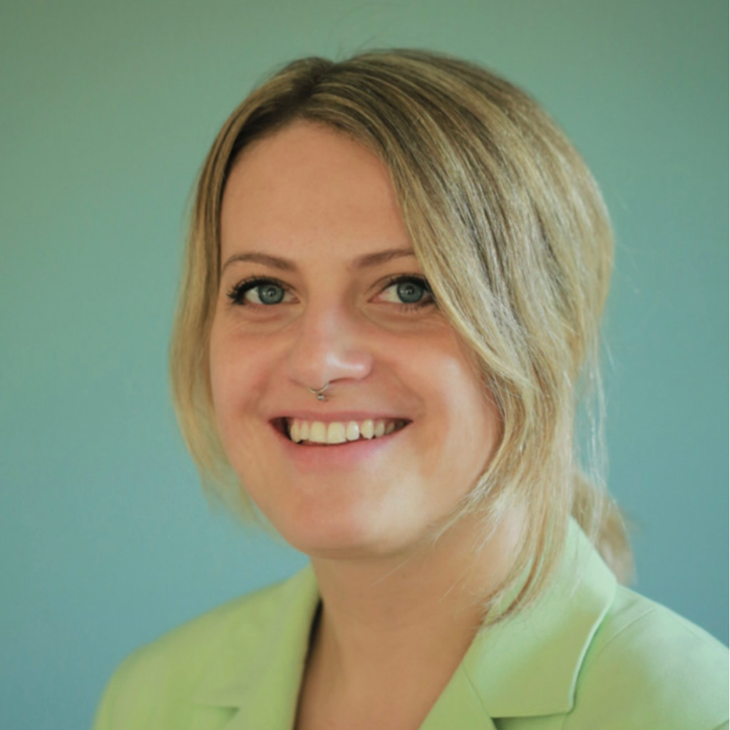 Sophia Seitz - Marketing & Office Coordinator - Norwegian Cruise Line ...