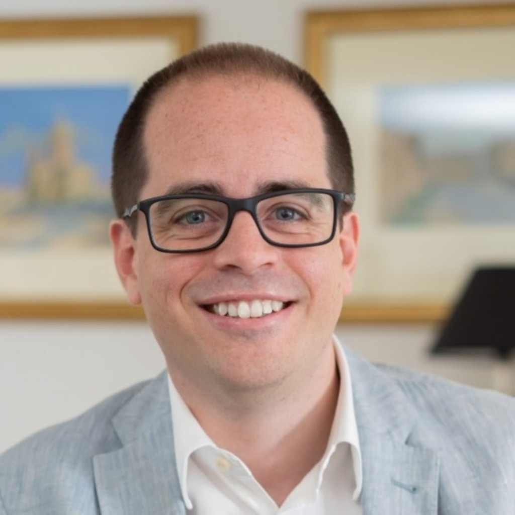 Marc Sullivan - Senior Associate - Perry Estate | XING