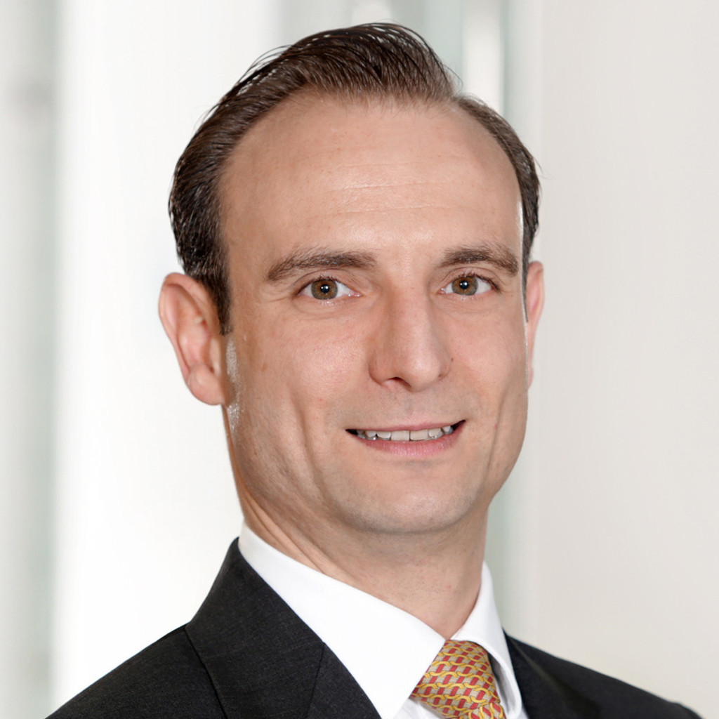 Bastian Platt - Head Of Business Development / M&A - Universal-Investment-Gesellschaft mbH | XING