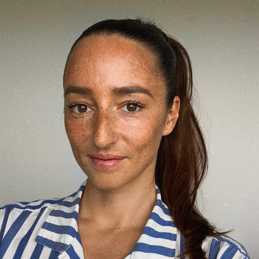 Lia Hermann - Senior Concept Creative & Copywriter - Freelance ...